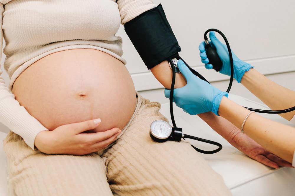 Understanding Eclampsia: Symptoms, Causes, and Risk Factors - Dr. Madhu ...
